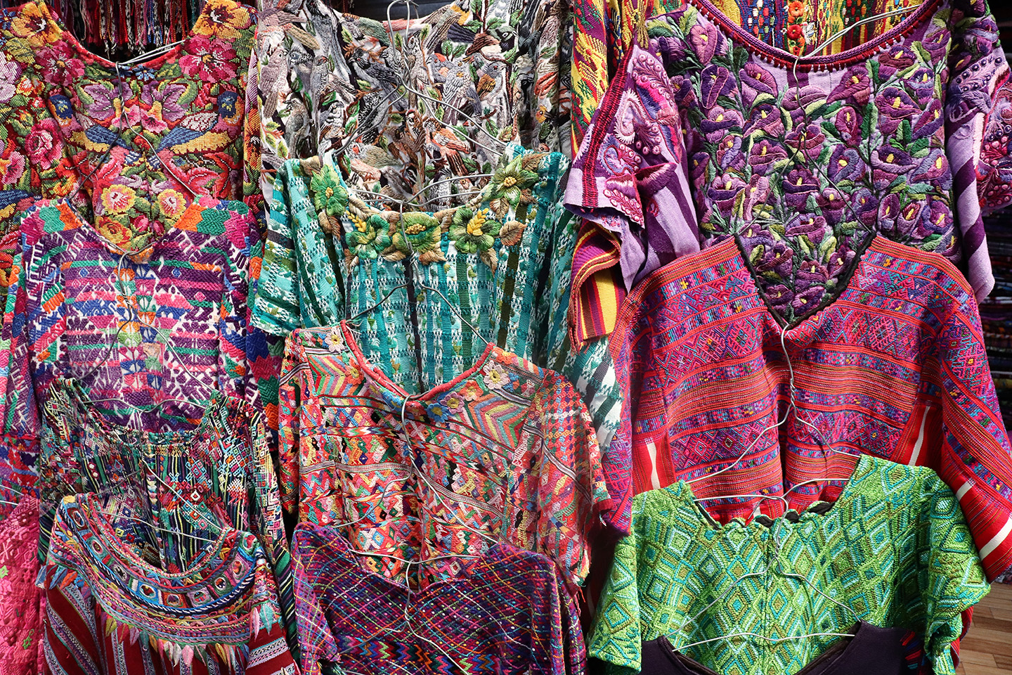 The Story of Traje: Guatemala's Traditional Clothing - Caravan Tours